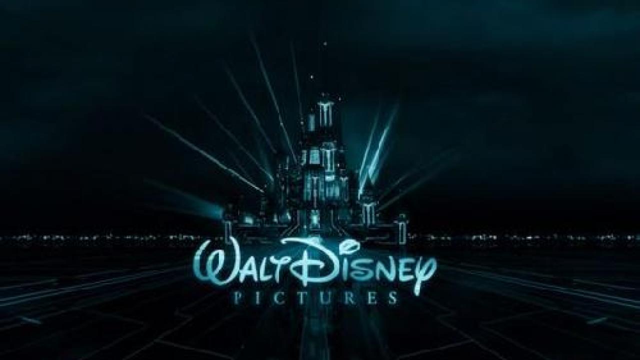 30 ans d'évolution inventive du logo Disney en vidéo | Premiere.fr