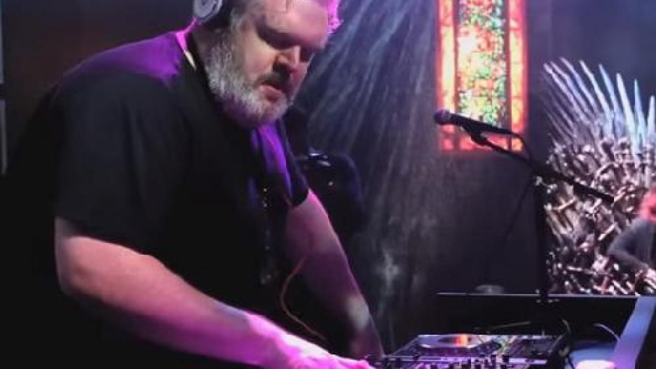 DJ Hodor : l’acteur de Game of Thrones Kristian Nairn sort son premier ...