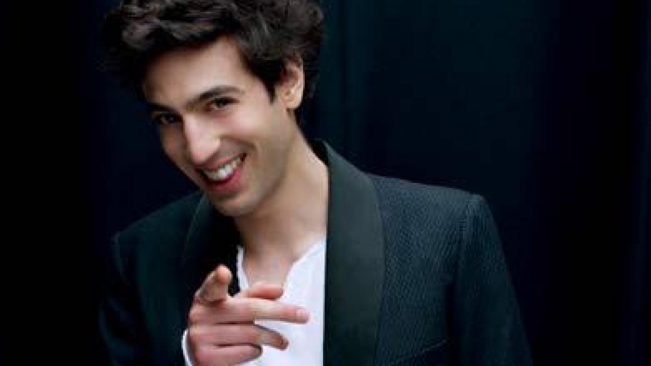 Max Boublil : Animateur de Génération Fou Fou dans Toowam | Premiere.fr