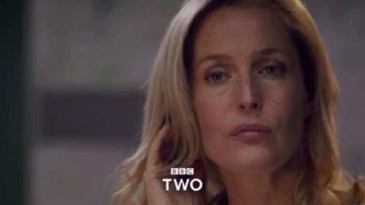 The Fall saison 2 : Gillian Anderson face aux ténébres dans la bande ... The Fall saison 2 : Gillian Anderson face aux ténébres dans la bande ...