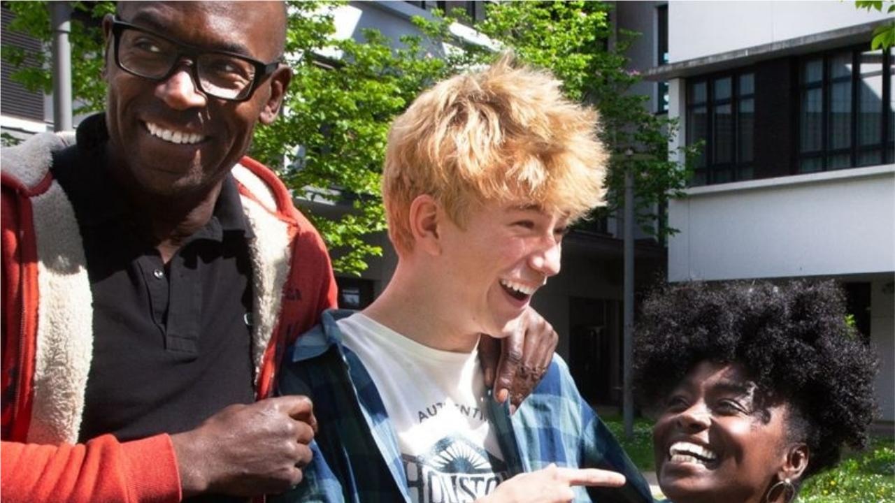 Il a déjà tes yeux : Le film à succès de Lucien Jean-Baptiste se ...