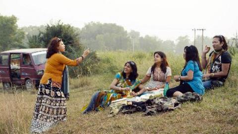Chatrak (2013), un film de Vimukthi Jayasundara | Premiere.fr | news ...